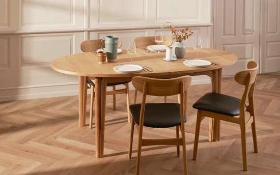 Skovby SM29 spisebord m. 4 tillægsplader | Bo•Bedre | Møbler og boligtilbehør til dit hjem